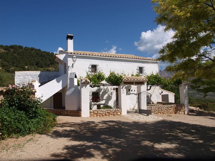 Casas Rurales Cortijo Cerro Fuentes Nuevas Iii - Castril