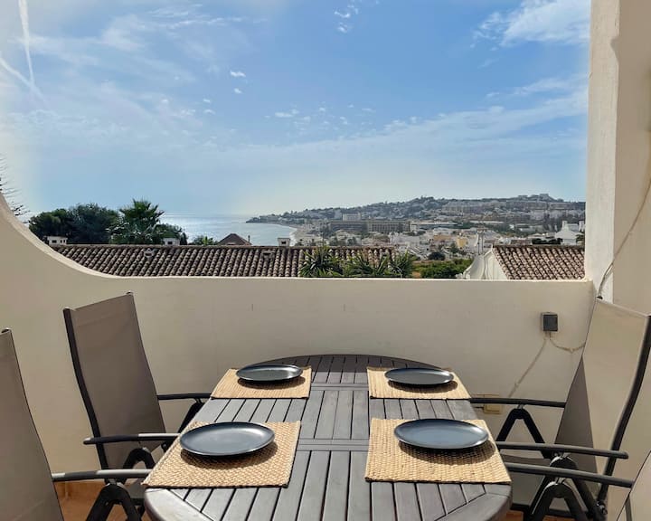 Townhouse In La Cala De Mijas With Rooftop Terrace - La Cala de Mijas