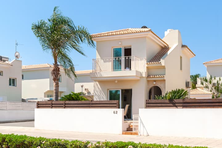 Homely Cozy 2bdr Villa In Protaras - Protaras