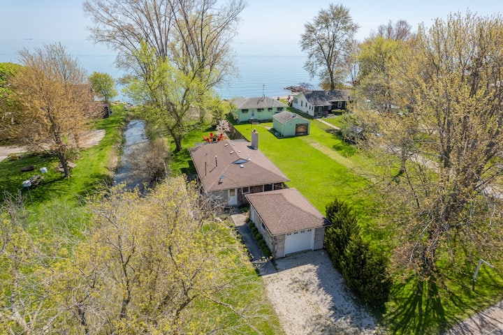 Beachfront Hideaway On Lake Erie - 金斯維爾