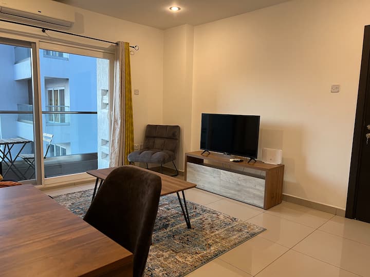 Spacious & Cozy 1-bedroom In The Heart Of Accra - 迦納