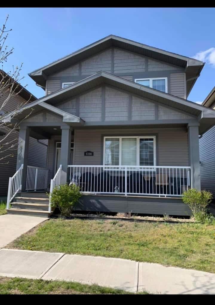 Harbour Landing Family Home - Regina