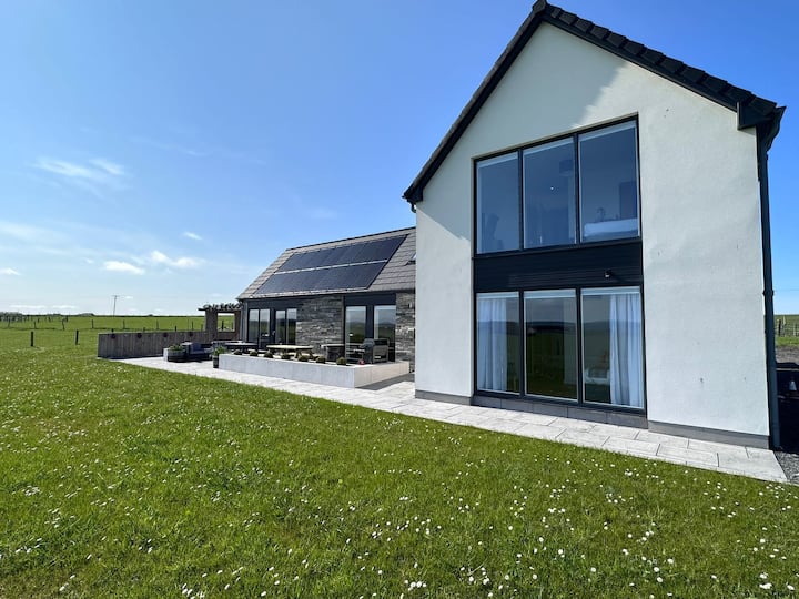 Flotnar Hús - Room 2 Standard Double With En-suite - John o' Groats