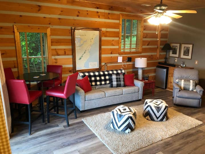 Roost On The Mountain - Hiawassee, GA