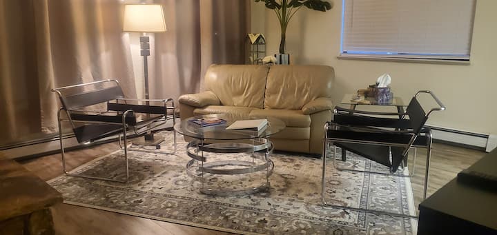 #1 Location! Townhome Near Hospital/cmu/downtown - Grand Junction, CO