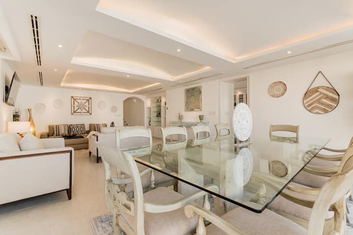 Hotel Zone-stunning Residence-complex On The Beach - Cancún