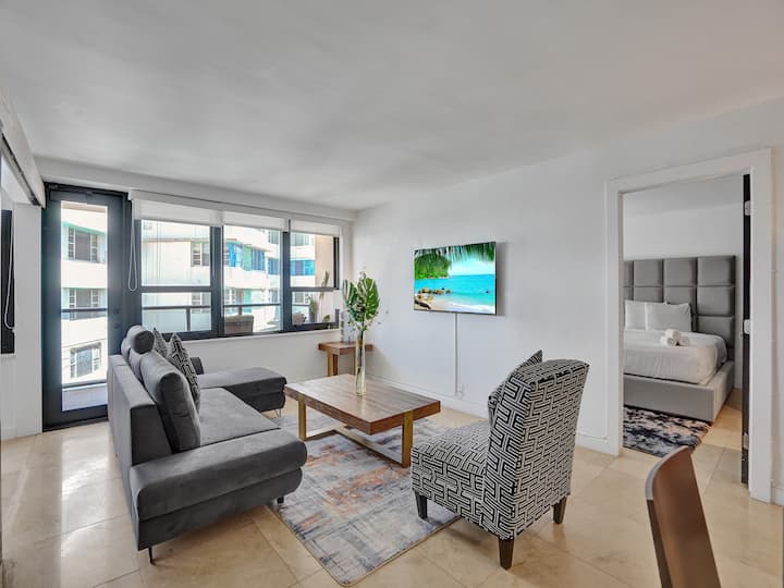 Luxury Ocean View Condo Beach & Resort/1216 - Miami Beach