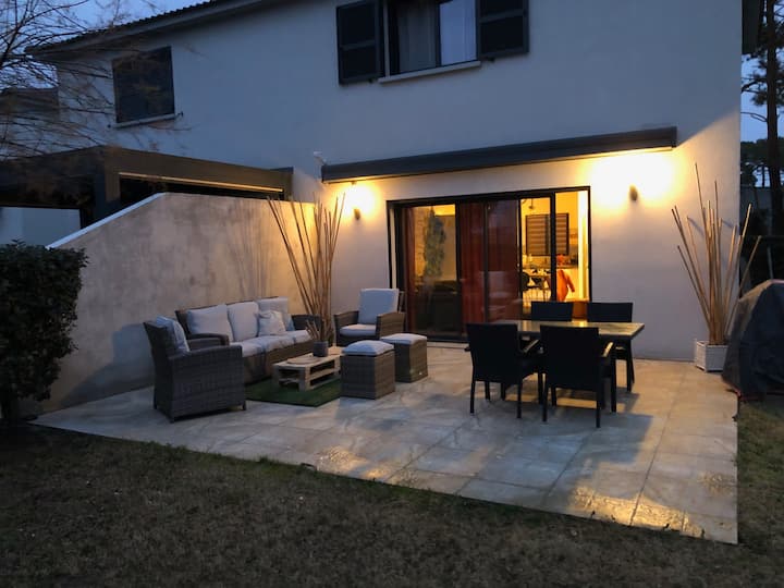 Maison En Bord De Mer- Borgo - Corsica