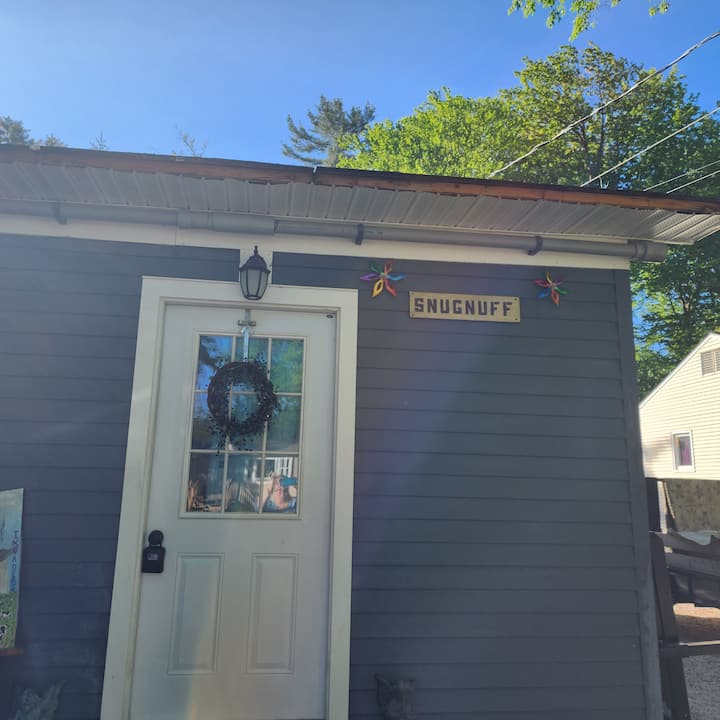 Snugnuff - Burlington