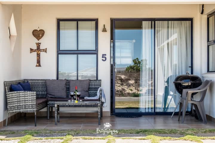 Little Haven 2br Golfside Escape | Walk To Tee-off - Saint Helena Bay