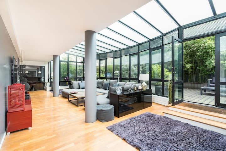 Grand Appartement Avec Terrasse - Paris