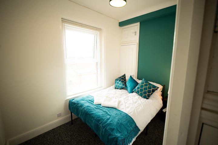 Coastal Comfort | Sea Suite With Stunning Views - Lowestoft