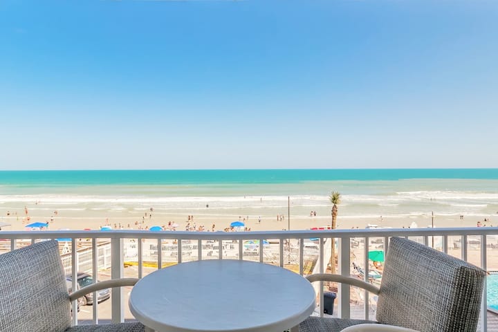 Ocean Front - Big Views - Daytona Beach, FL