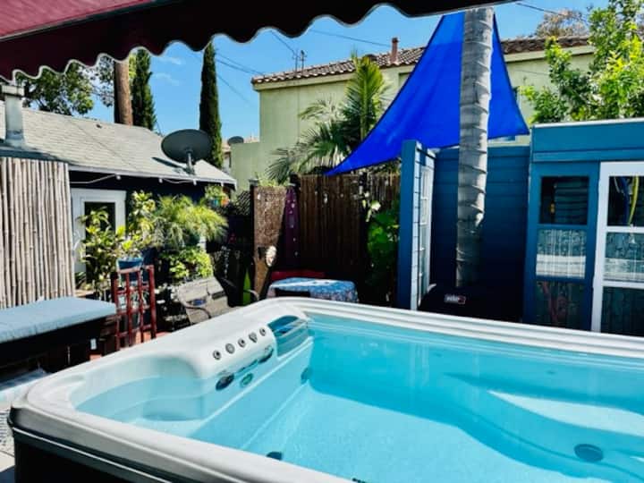 Tiffany’s By The Sea W/spa - Long Beach, CA