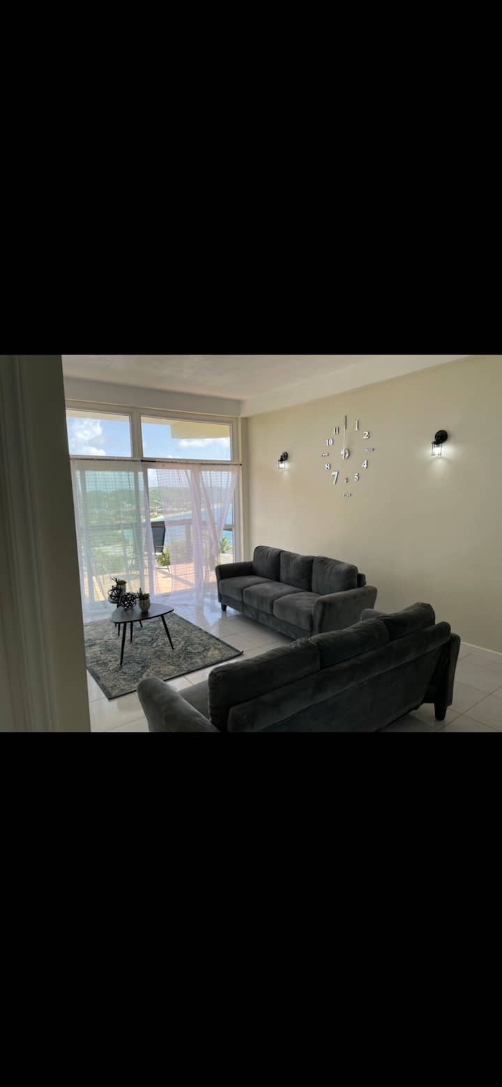 Upscale 1 Bedroom Apartment - Granada