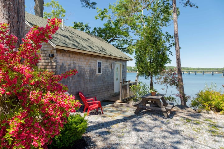 Waterfront Maquoit Cottage 53 - Damariscotta, ME
