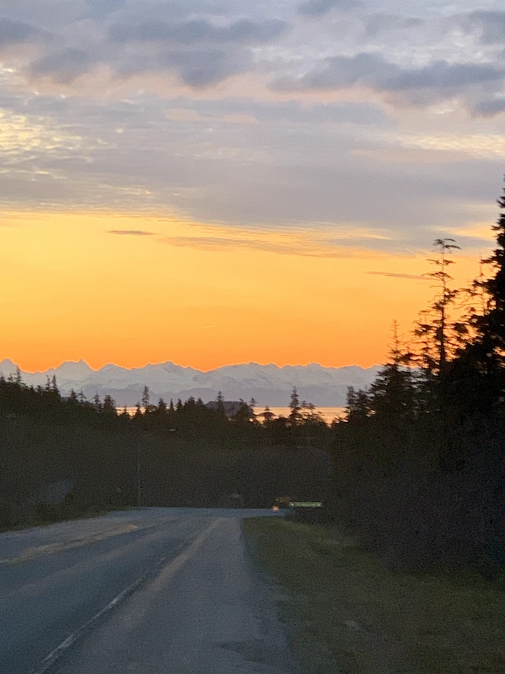 Private Apartment Across From Lena Cove-cbj1000122 - Juneau, AK
