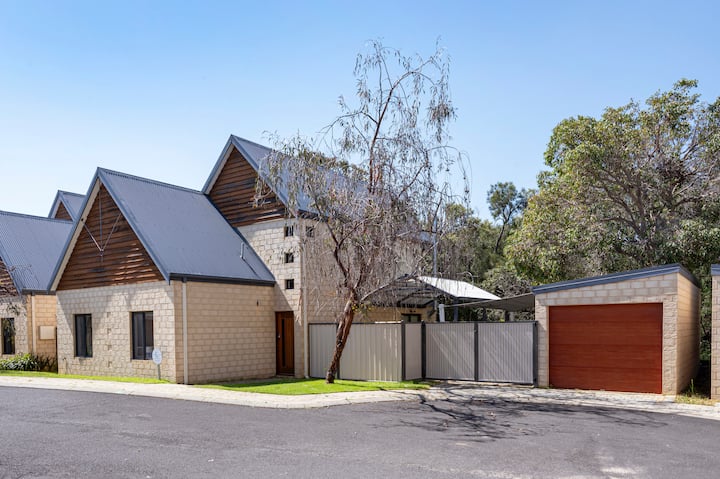 Otra Casa - Your Cosy, Chill South West Getaway! - Yallingup