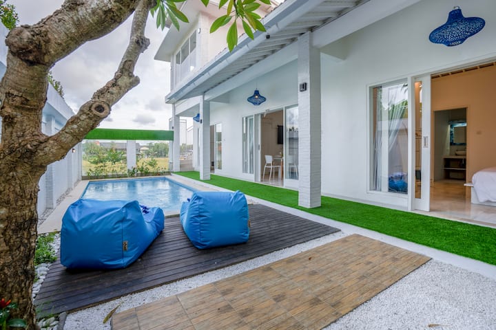 Monthly Special - 3br Villa Rio In Central Canggu! - Bali