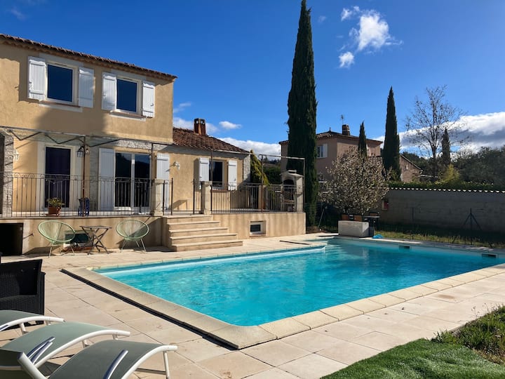 Maison Paisible Au Calme - Gréoux-les-Bains