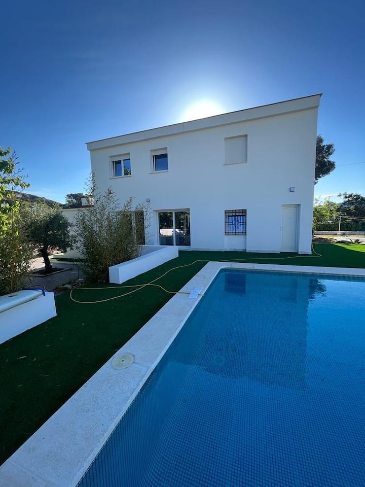 Chalet Con Piscina En Gandía - Gandía