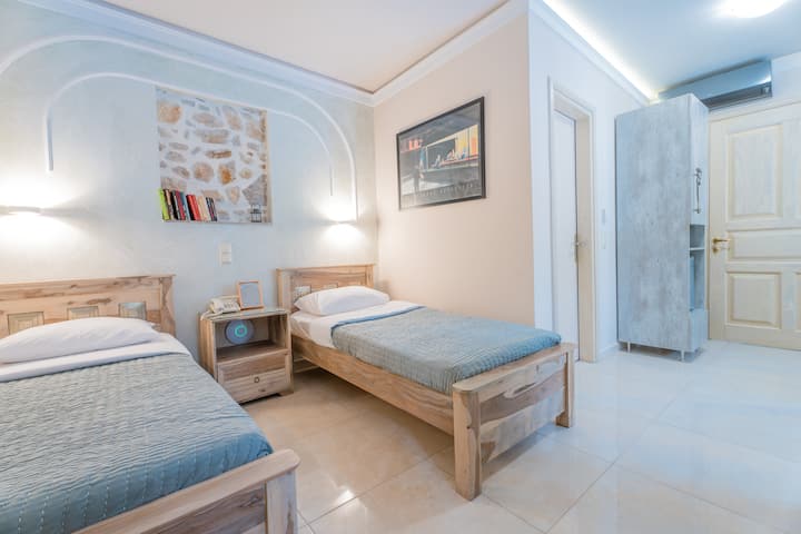 The Stone Manor Noho Boutique Hotel Thissio - Athens