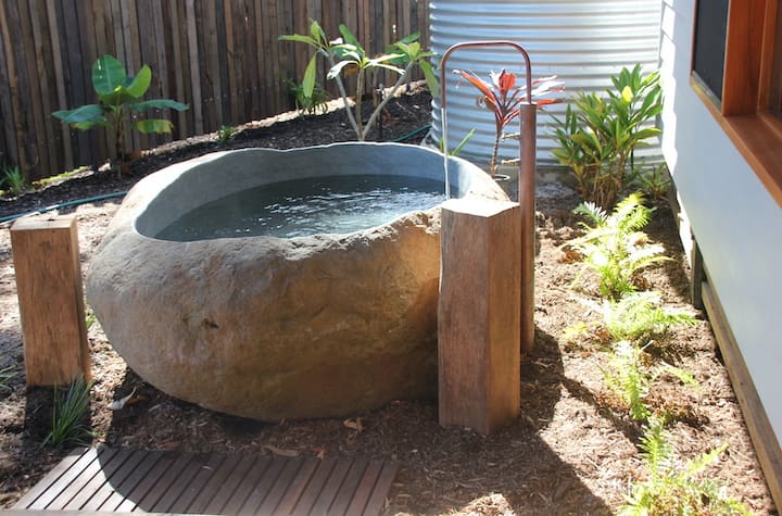 Flora's - North Stradbroke Island