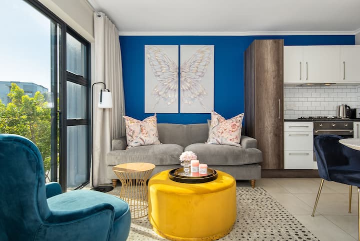 Terraces 1-bed Apt Full Power Backup&mall Nextdoor - Cape Town