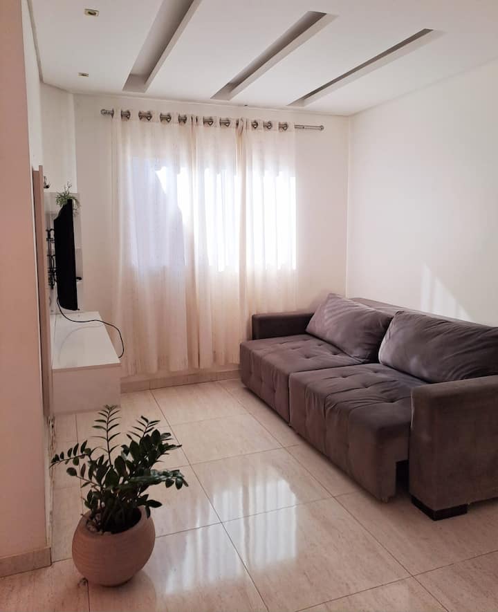 Sobrado Espaçoso E Clean - Perto Da Ufms - Campo Grande