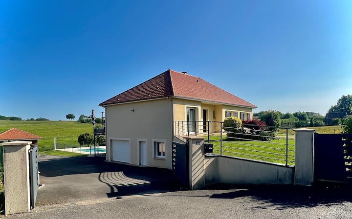 Maison Familiale (8p), Piscine - Haute-Vienne