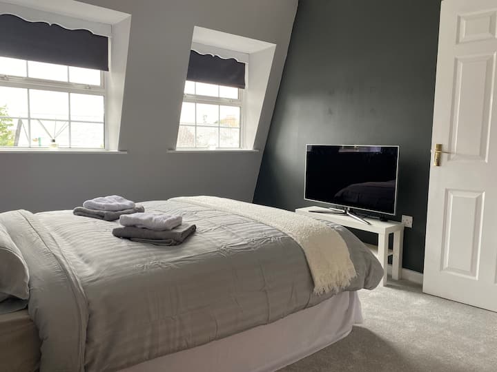 2 Bedroom Flat Near Dublin City Centre - Dublin