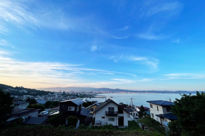 谷地頭温泉近く！ピアノのある一軒家（English Ok） - Hakodate