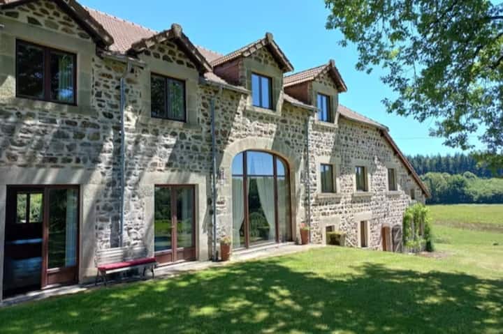 L'isatis Du Châtain Gîte Grande Capacité - Bourganeuf