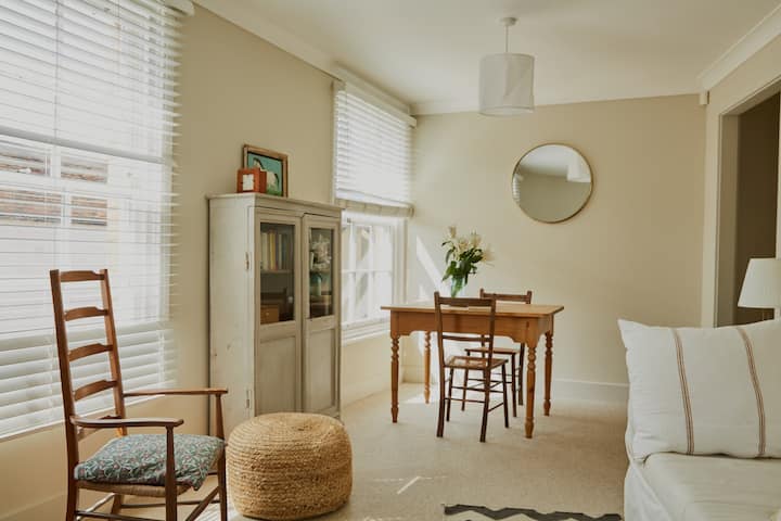 Central Town Whitstable Flat 1 Min From Beach - Whitstable
