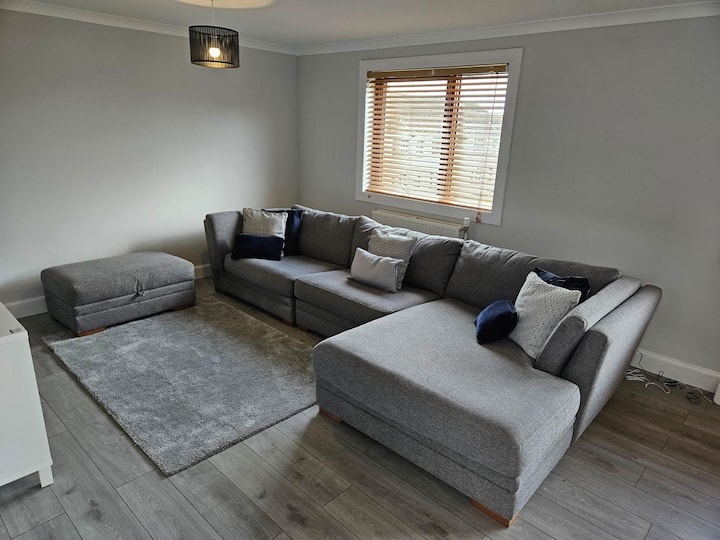 No 40 - 3 Bed And 1.5 Bathroom Ideal For Buisness - Loch Watten