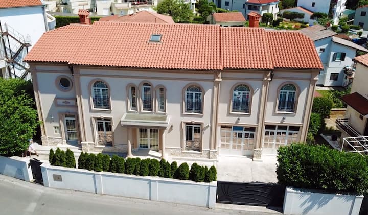 Luxury Place Near The Beach 4 - Banjole
