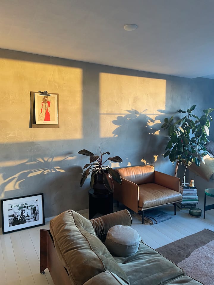 Waterfront Studio At City Center (65m2) - Rotterdam