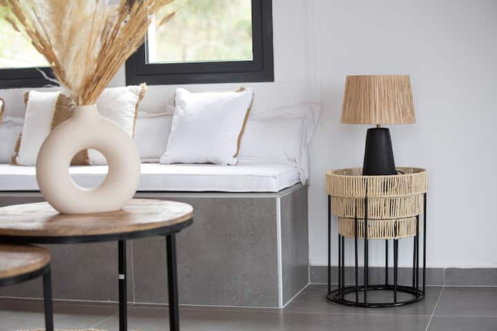 Phos & Physis Luxury Villa - Asos
