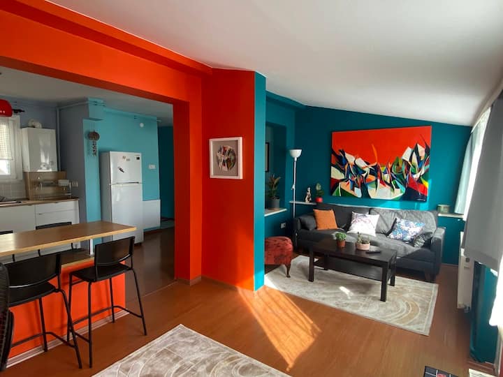 Cozy Artist Loft In YeldeÄźirmeni - Istanbul