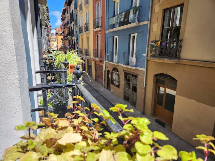 Piso Centro Pamplona, Junto Iglesia San Lorenzo. - Pampelune