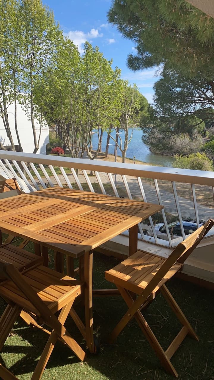 Appartement Bords De Mer - Port Camargue