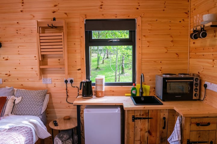 The Burrows Hut - Enniskillen