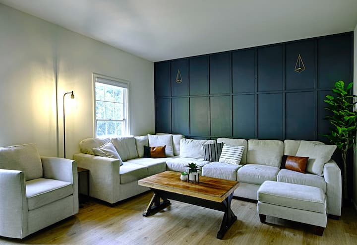 Spacious Riverview Retreat! - Harpers Ferry, WV