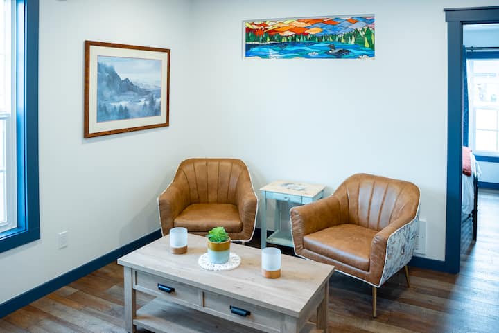 Vasanoja Suite 102, Hyland Hotel - Palmer, AK