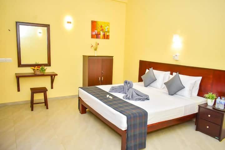 Onera Villa 6 Rooms - Hikkaduwa