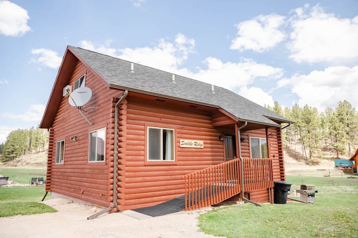 Come Enjoy Saddle Ridge! - Hill City, SD