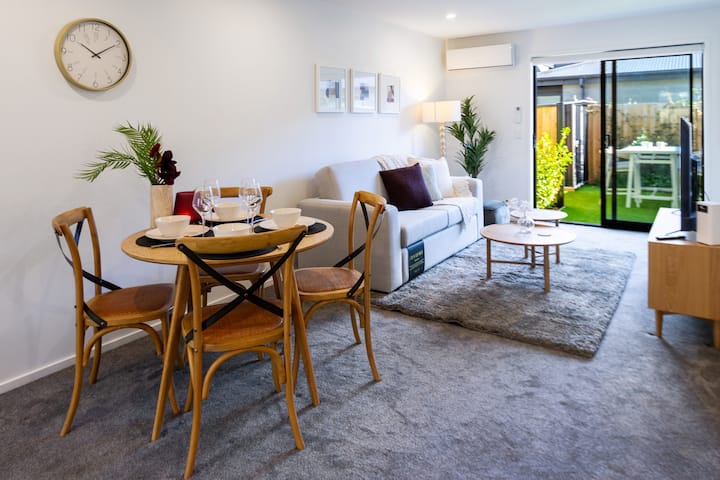 Vibrant Central Christchurch 2 Bed - New Zealand