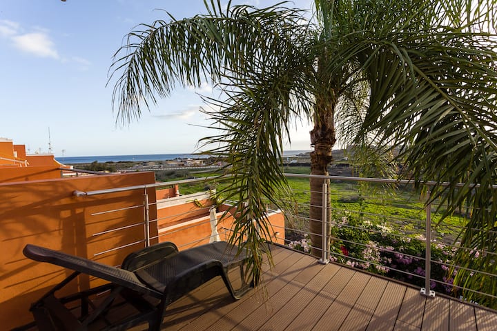 Tejita Beach - Tenerife South Airport (TFS)