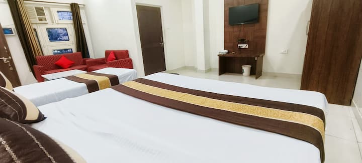 Triple Luxury Suite - Kota