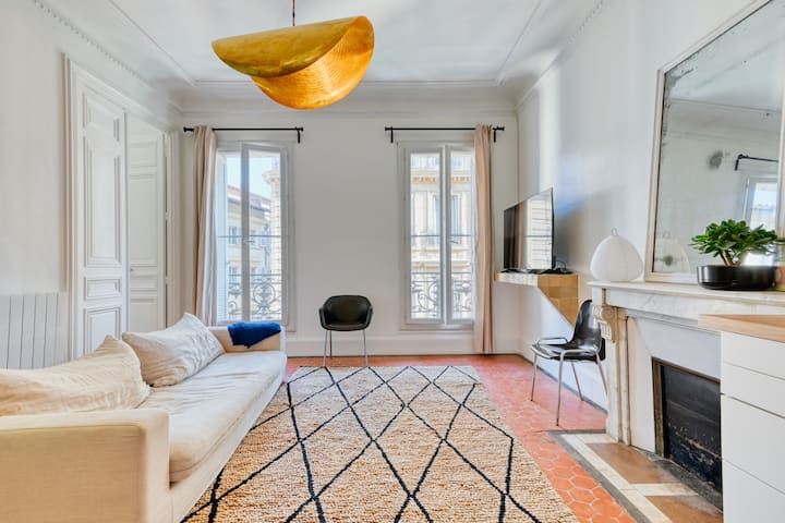 Appartement 110m 2 Sur Le Vieux-port - Marseille